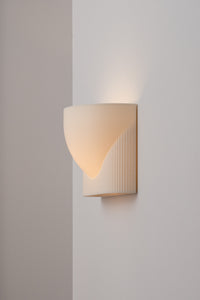 ONNA Sconce – HUMANHOME