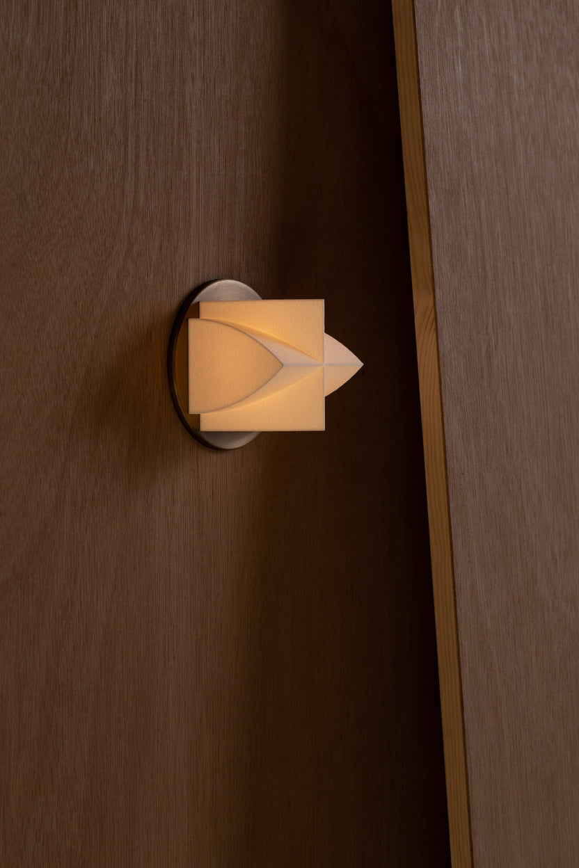 NAALA 01 Sconce – HUMANHOME