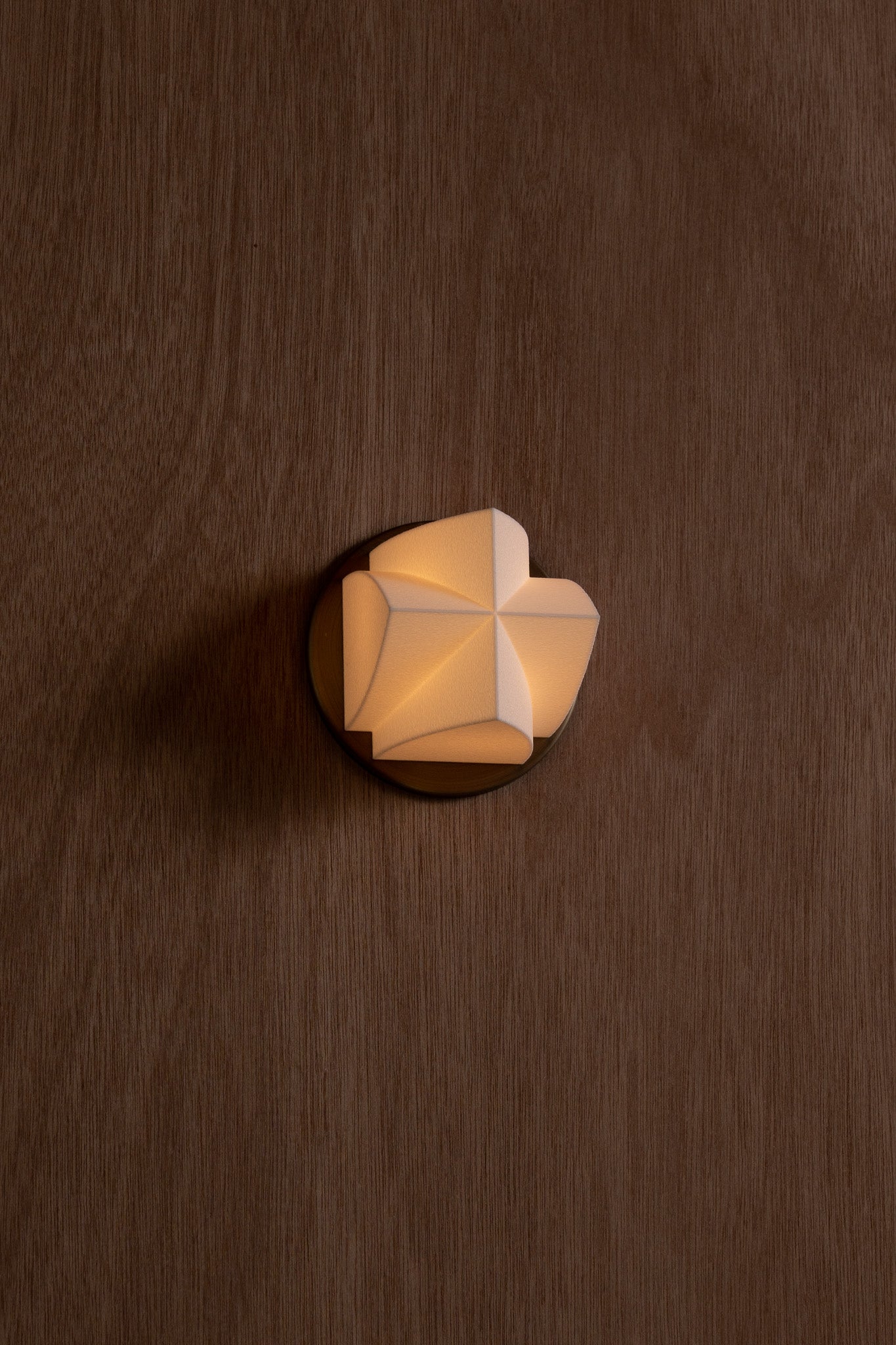 NAALA 01 Sconce – HUMANHOME