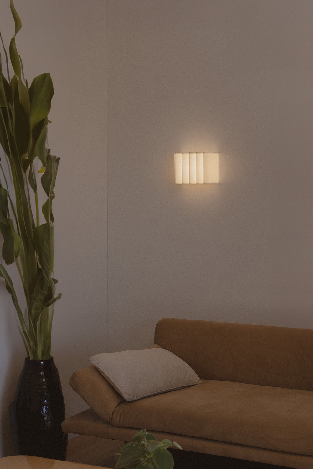 GALLERY Sconce – HUMANHOME